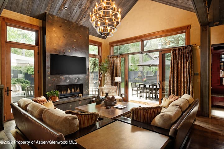 Gorgeous Home In Aspen West End - Aspen, CO