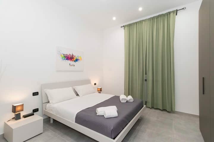 Mm Bernini Elegant & Modern Flat X4 - Turin