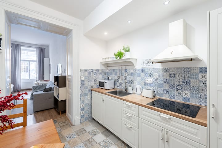 Cozy Apartment Close To Vltava's Riverbank - Praga