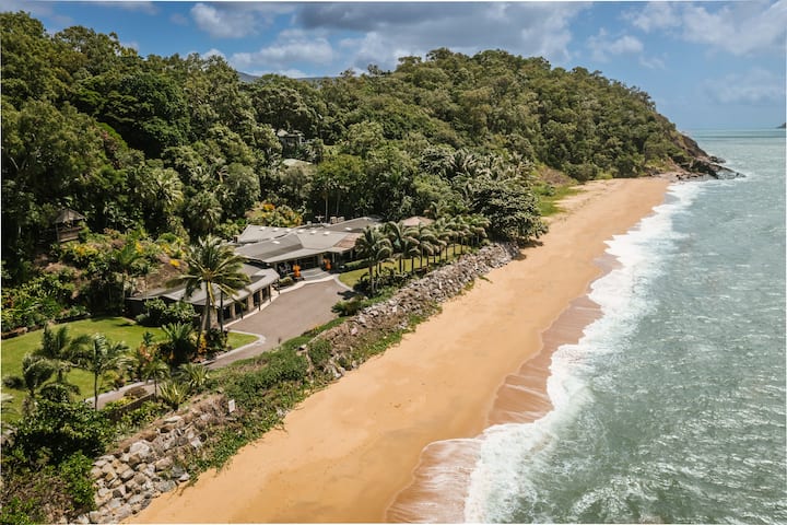 Trinity Beach Palace - Cairns