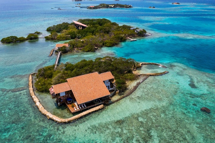 Car007 - Majestic Villa In The Amazing Islas Del Rosario - Rosario Islands