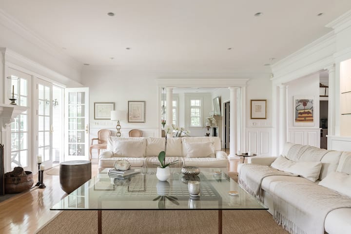Laze By The Saltwater Pool At A Sprawling, Secluded Retreat - Long Island, NY