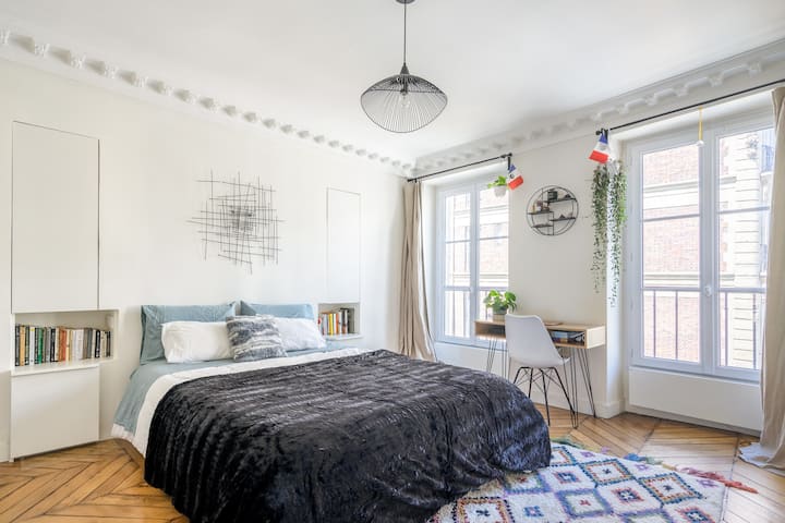 Designer, Zen, Sunny Pied-à-terre In Oberkampf - Paris