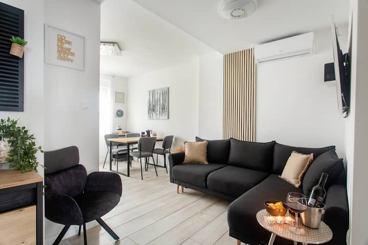 Custom Boutique Apartment In City Center - Split