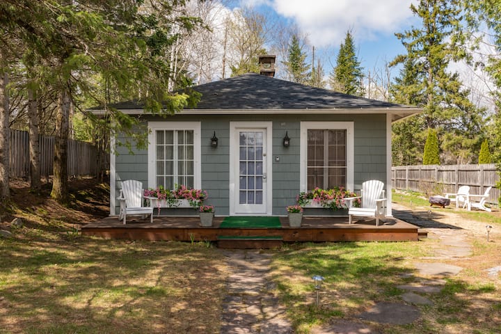 Go-cottage- 2 Bed, Bungalow Cottage - Lake Placid, NY