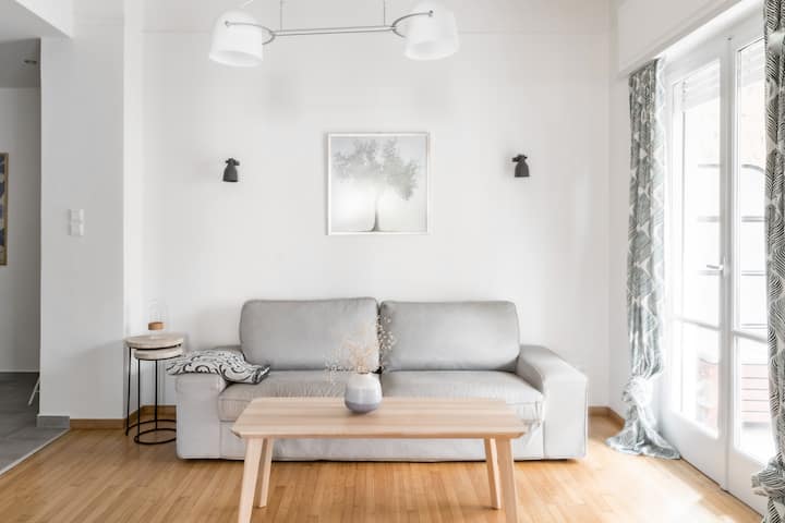 Walk To The Acropolis From A Bright Koukaki Flat - Atenas