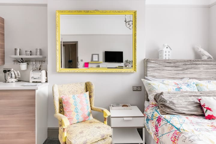 South Manchester Short Stay Luxe Airbnb - 맨체스터