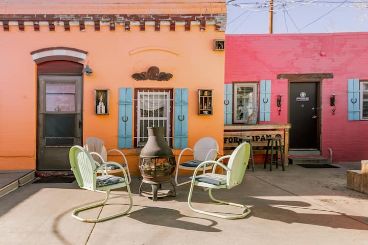 Denver’s Peaceful Oasis For Travel Nurses & Nomads - Denver, CO