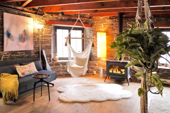 Charmant Loft Du Vieux-montréal - Montréal, QC