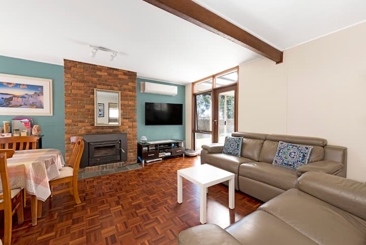 ****Perfect Canberra  Floriade♥ Getaway **** - Canberra