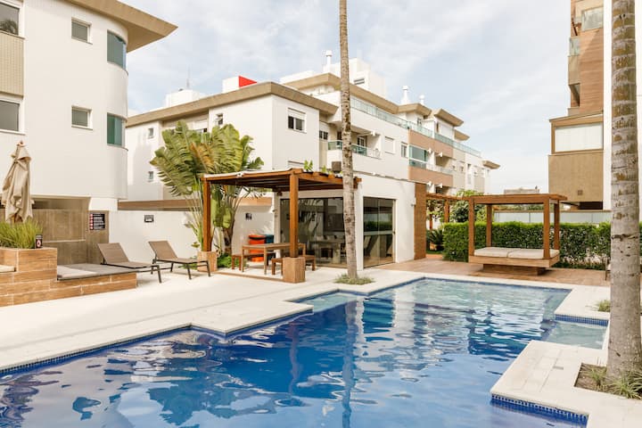 Apartamento De Praia Em Condomínio Boutique - Florianópolis