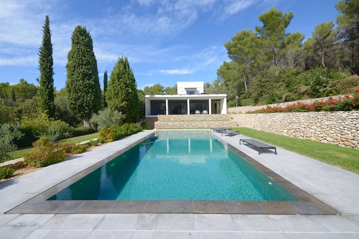 Villa Cesaria,  à 10 Min Du Centre-ville - Aix-en-Provence