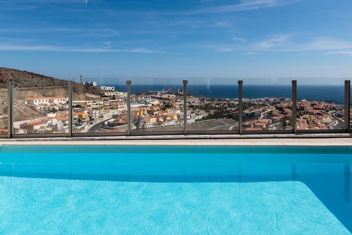 Peak Of Arguineguin With Beautiful Ocean View! - la Grande Canarie