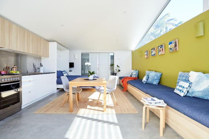 Award-winning Architecturally Designed Studio - Newcastle