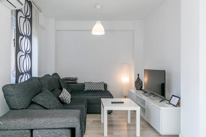 Vut Céntrico 2 Habitaciones, 3 Camas, 5 Pers - Madrid