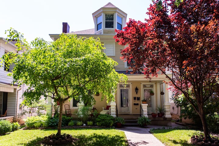 4 Bedrooms In The Highlands -Bardstown Road - Louisville, KY