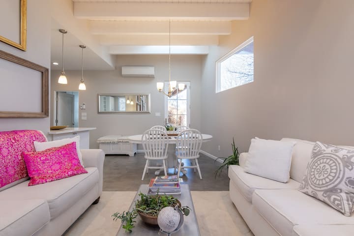 Golden Light. Bright And Elegant Home In Santa Fe. - Santa Fe, NM