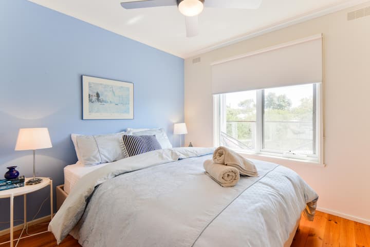 San Remo Getaway - Incredible Central Location!! - Phillip Island