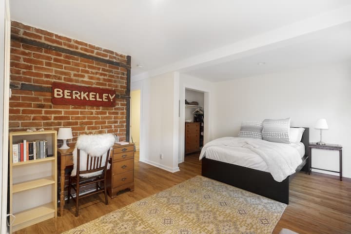 Private Apartment: Walk To Downtown & Uc Berkeley - Berkeley, CA