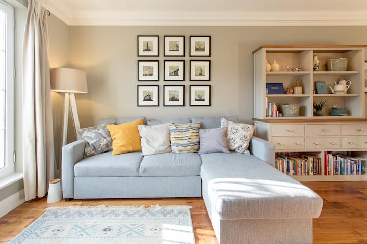 Spacious, City Centre Flat With Free Parking - Edimburgo