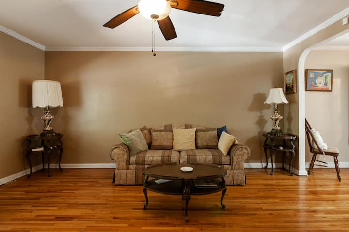 Beautiful Sheepshead Bay  Brooklyn Experience - Brooklyn, NY