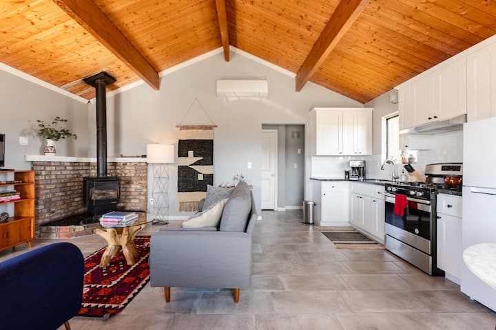 The Palmero Bungalow: Joshua Tree / Yucca Valley - Yucca Valley, CA