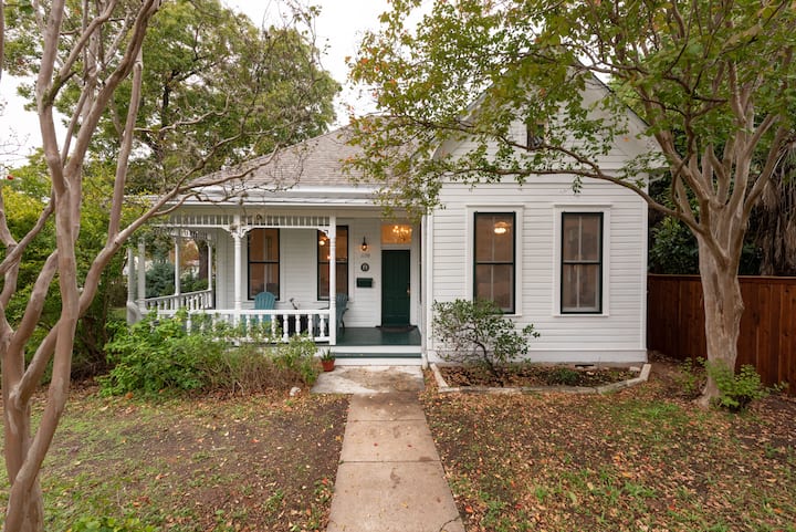 Willies Place - Austin, TX