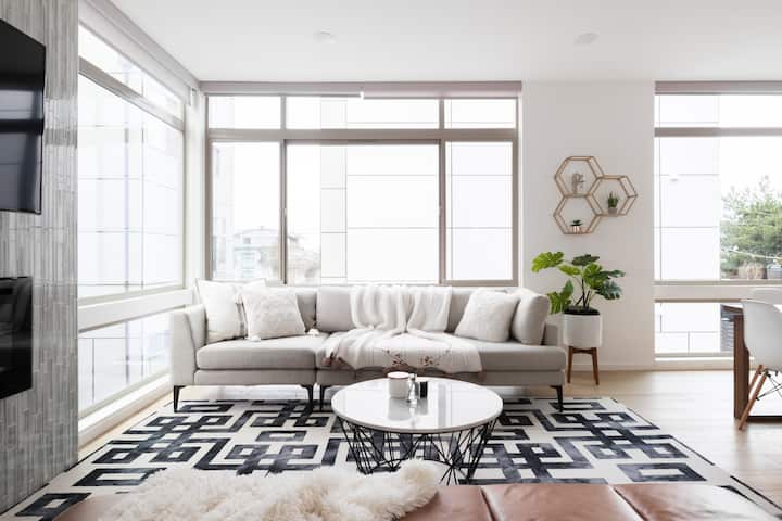 Designer 4br Home | City Views + Gourmet Kitchen - 西雅圖, WA