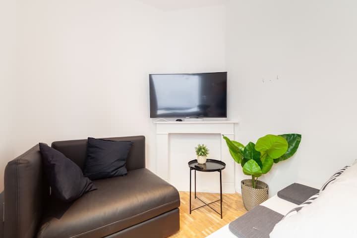 Antwerp Central Studio• Netflix & Fast Wifi - Anvers