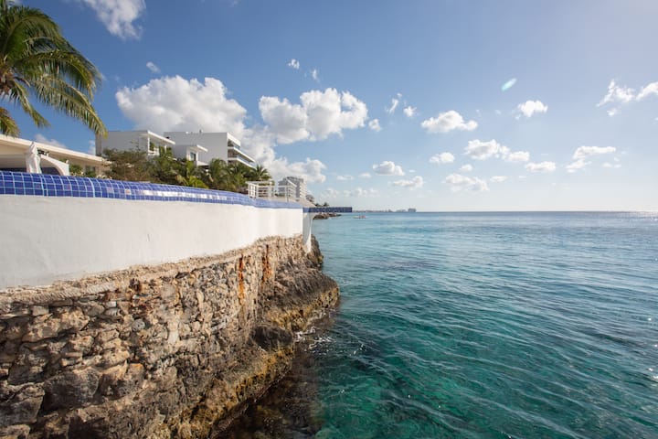 Oceanfront Escape |Sunset Views + Caribbean Breeze - Cozumel