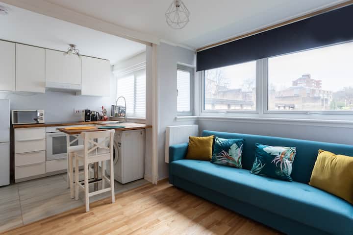 Cosy, Peaceful Gem In The Heart Of Shawlands. - Glasgow