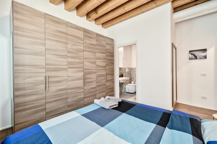 Appartamento La Centrale- Spazioso E Silenzioso - Venecia