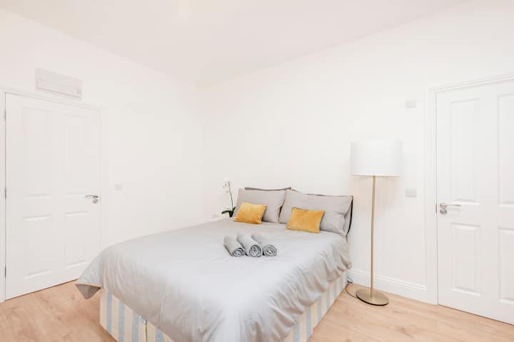Modern Studio Flat- Camdentown/king's Cross/zone 1 - London