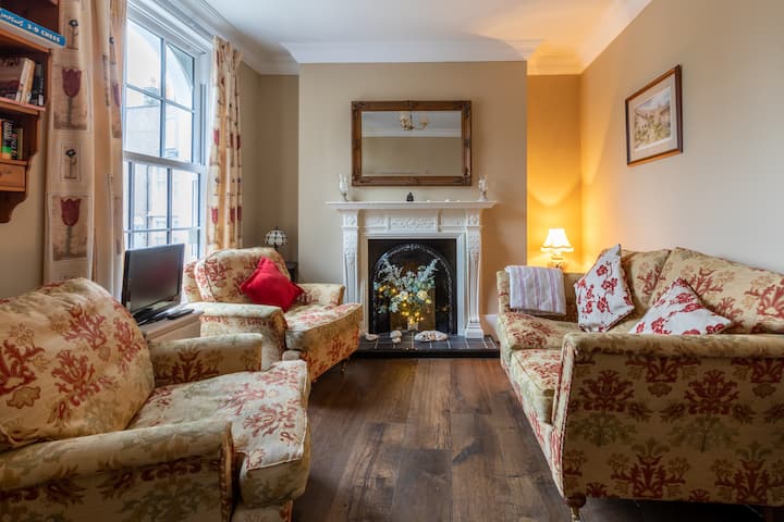 Georgian Town House. Beach/ Shops - 5 Mins Walk - 布羅德斯泰爾