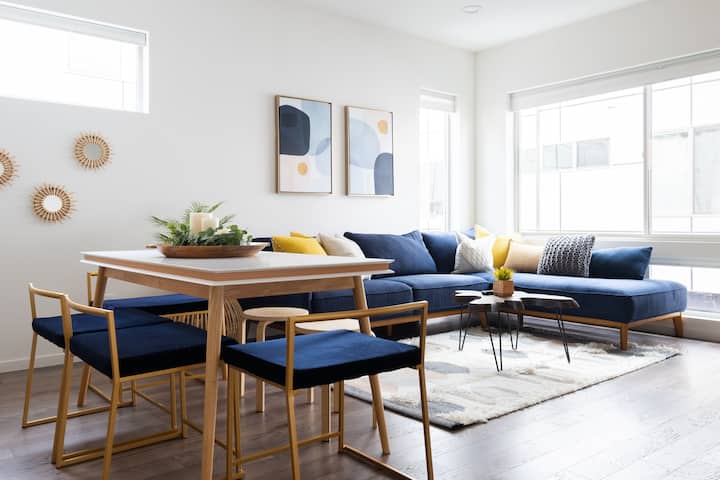 4br Designer Stay For Groups & Families - Seattle, WA