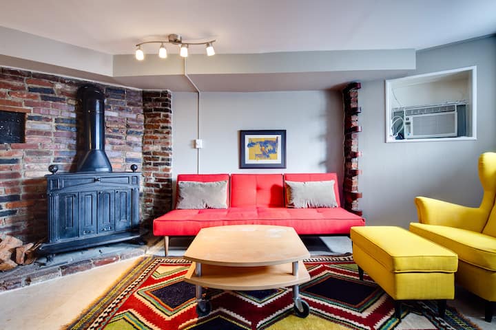Lincoln Park Place/ Capitol Hill/ Cozy 1 Bdrm Apt - Washington, D.C.