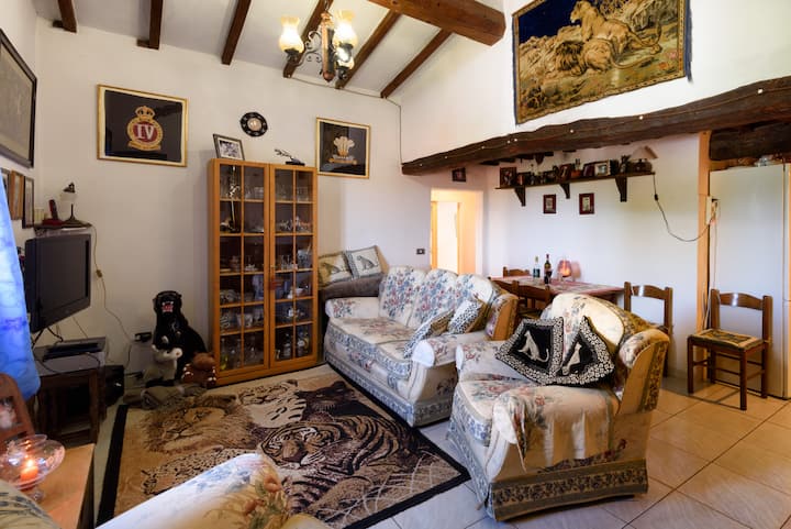 Traditional Italian Country House - Castiglione del Lago