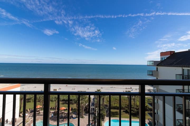 Elegant Oceanfront Suite 8th Floor - Myrtle Beach, SC