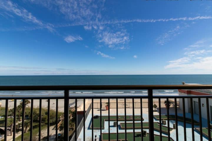 Charming Oceanview  3br  Condo 6th Floor - Myrtle Beach, SC