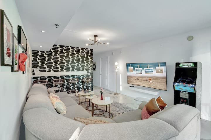 Fall In Love With Brickell - Your Miami Home - Miami, FL
