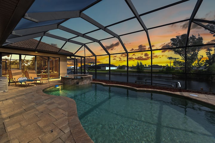 Heated Pool/spa Game Room Kayaks Gulf Access: Aqua - Cape Coral, FL