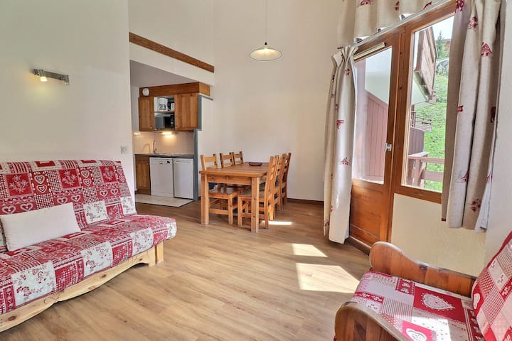 Confortable 2 Pieces + Cabine, Skis Aux Pieds Et P - La Tania