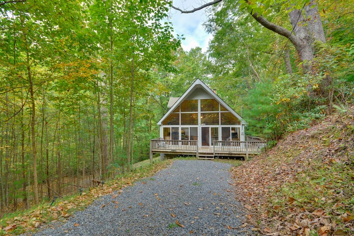 Serene Fancy Gap Cabin Retreat In Private Setting! - Fancy Gap, VA