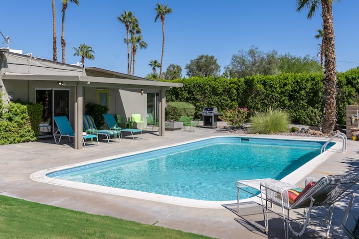 Alexander On Laurel - Midcentury Desert Oasis - Palm Springs, CA
