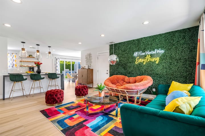 The Stunning Acacia - Palm Springs, CA