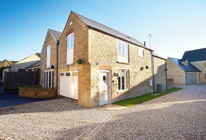 The Old Bakery - Kingham