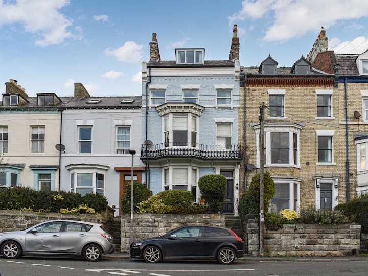 Whitby Bliss - Whitby, UK