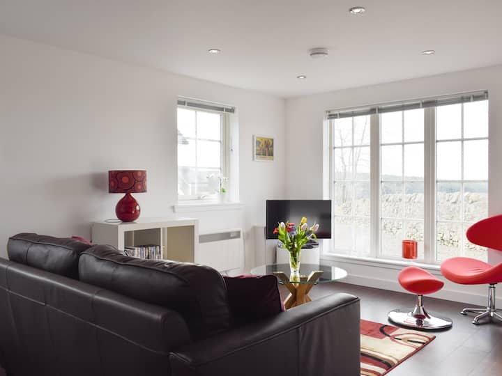 The Lodge At Lochnagar - Cupar