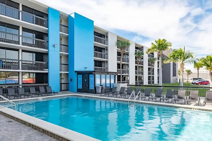 Your Tranquil Oasis! 3 Convenient Units, Pool - Orlando