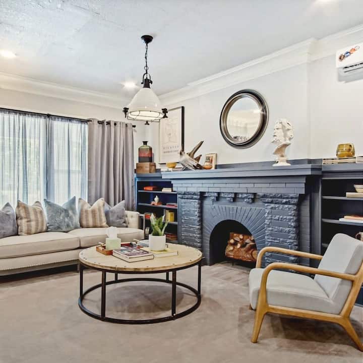 Private Studio In Central Okc #03a - Soaring Eagle, Oklahoma City